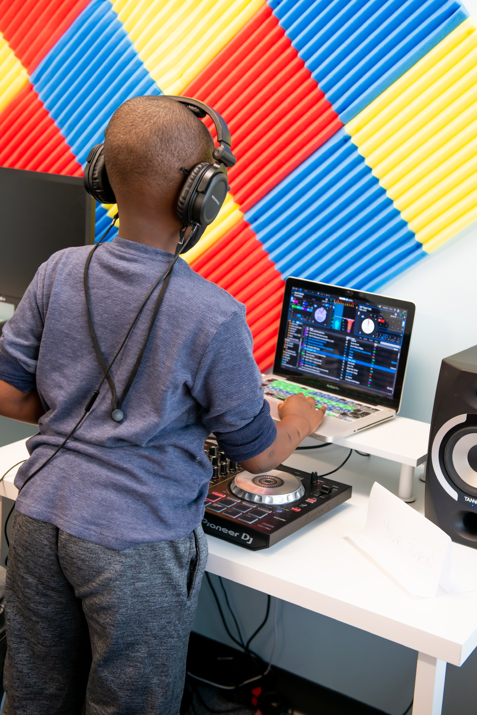 Spin the Spectrum – inclusive DJ classes for Autistic and Neurodiverse ...